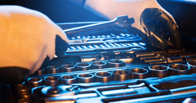 KTC vs スナップオンどっちがいいのか！自動車整備工具の徹底比較 | 自動車整備士やまじんブログ